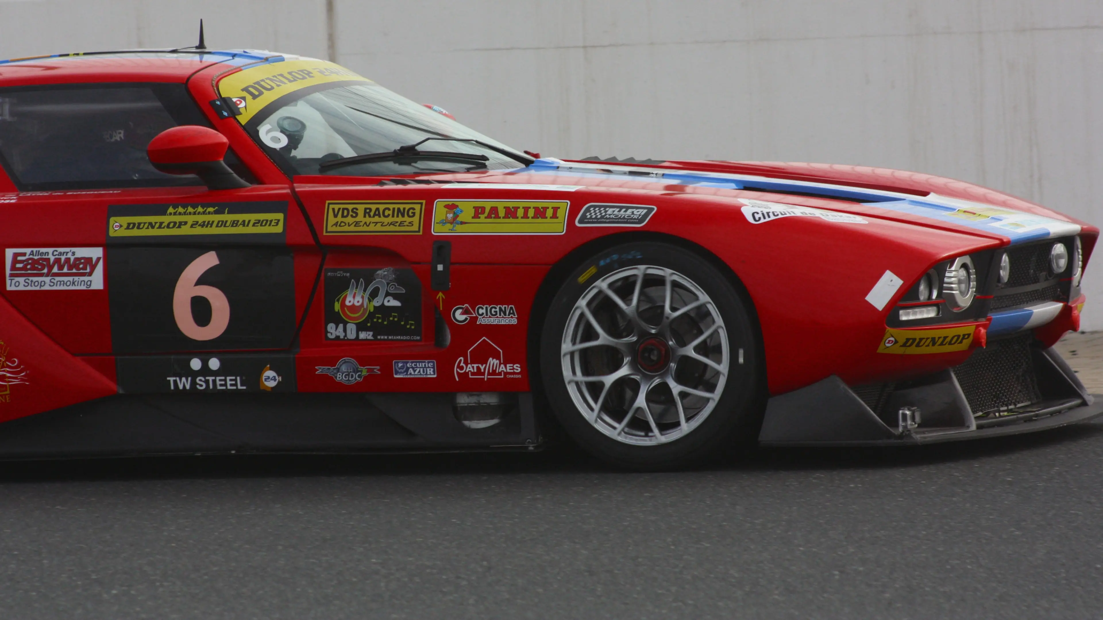 Iconic Global Races: Spectacle Across the World - Auto