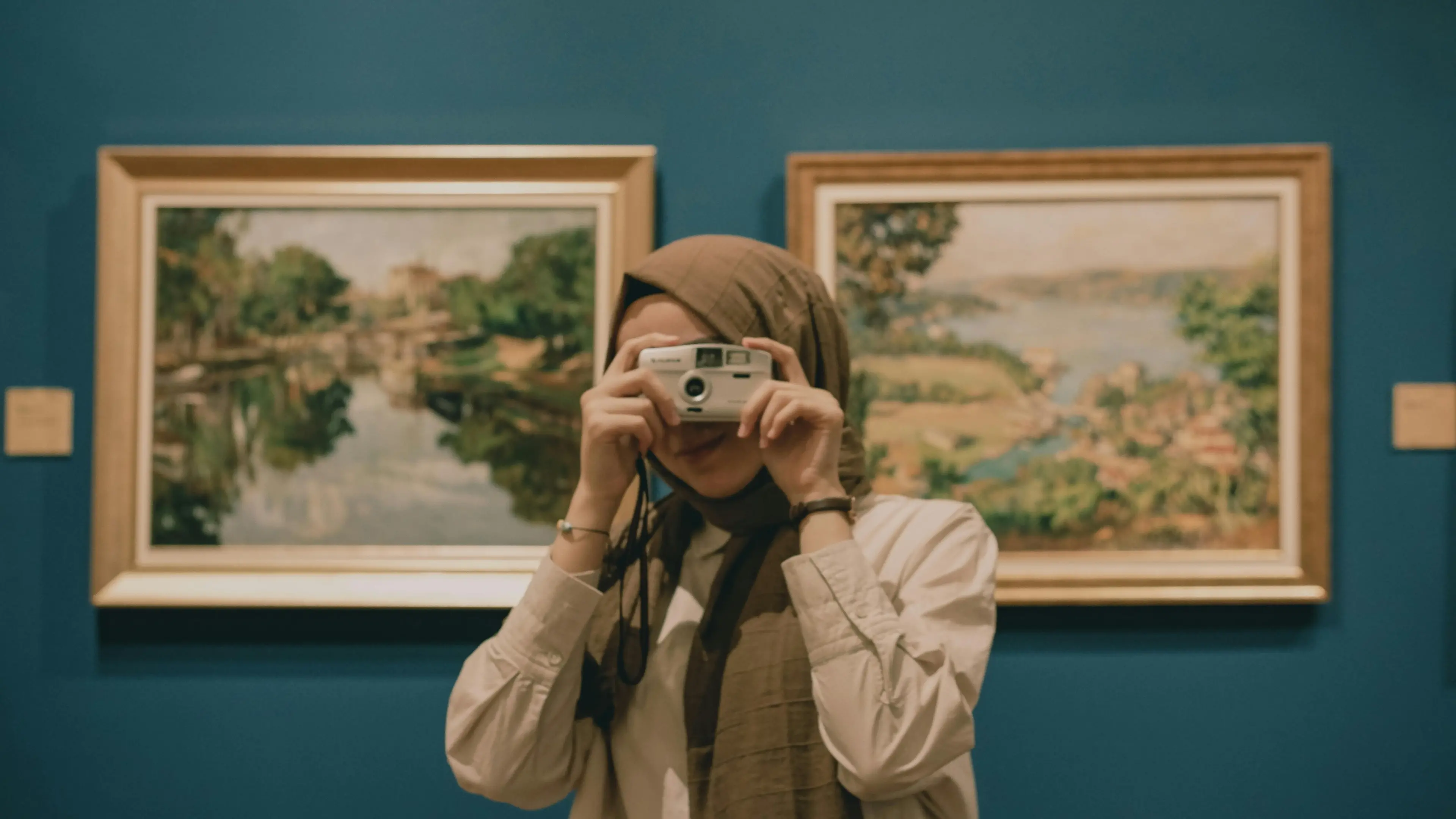 Art in the City: Local Art Exhibitions and Galleries - City